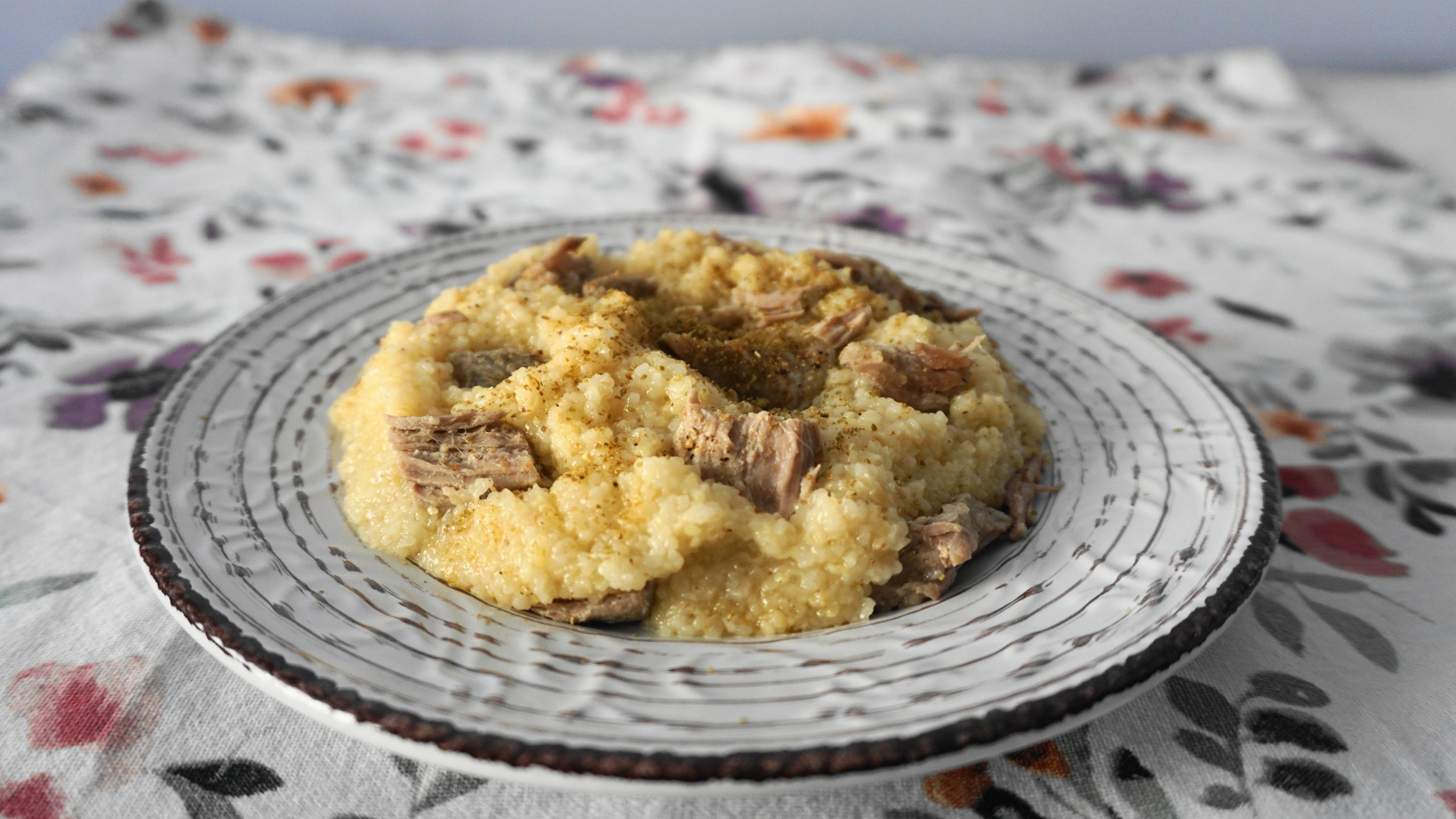 Πλιγούρι με χοιρινό | greekcookingbykaterina.com