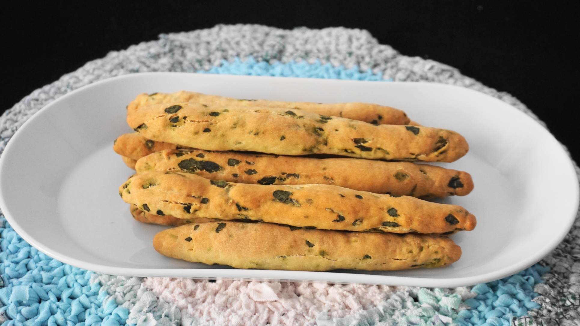Κριτσίνια με σπανάκι | greekcookingbykaterina.com