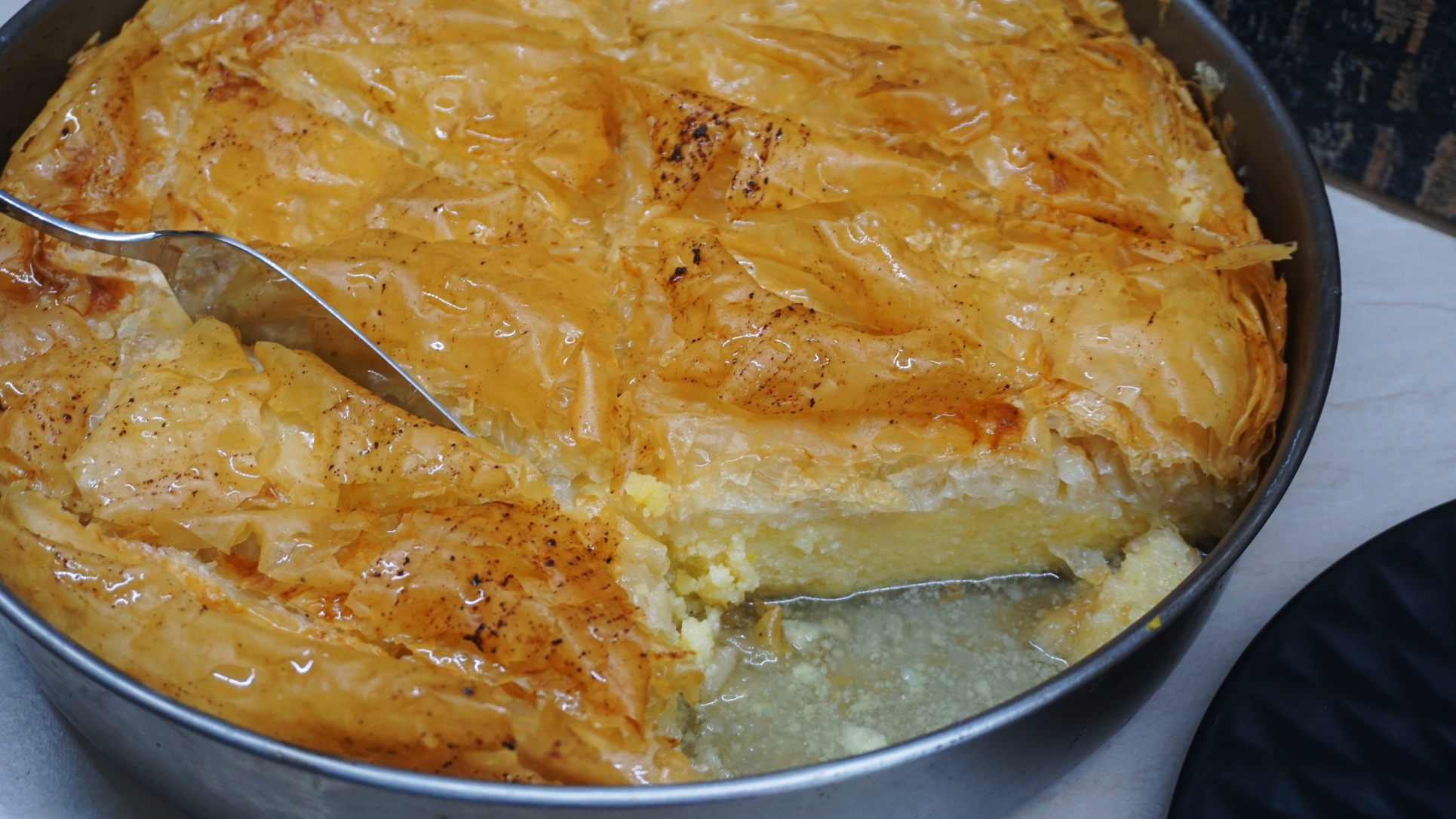 Γαλακτομπούρεκο | greekcookingbykaterina.com