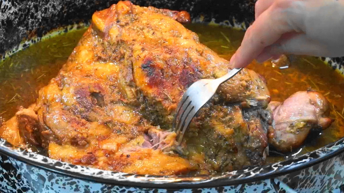 Χοιρινό κρέας στη γάστρα | greekcookingbykaterina.com