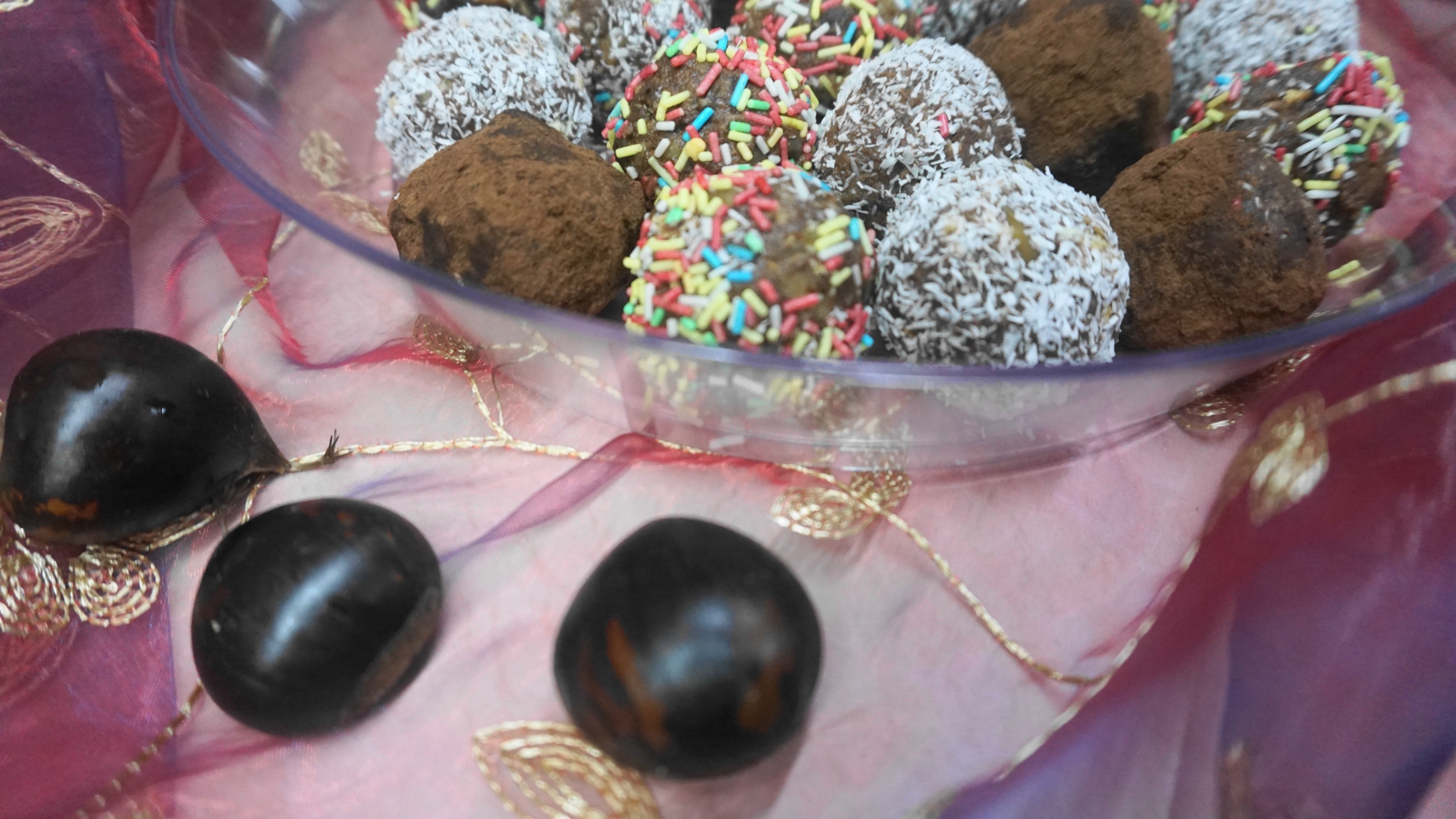 Τρουφάκια με κάστανο | greekcookingbykaterina.com