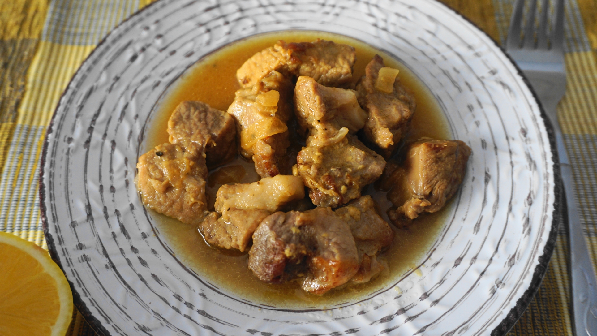 Χοιρινή τηγανιά | greekcookingbykaterina.com