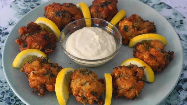 Κροκέτες Μπακαλιάρου | greekcookingbykaterina.com