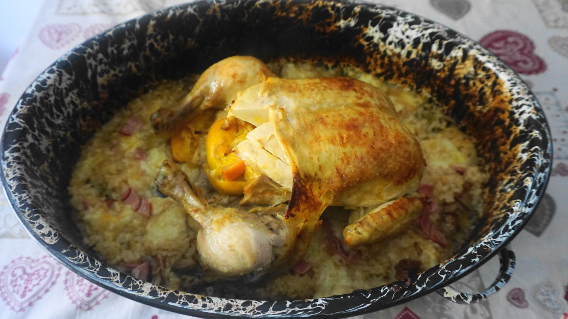 Κοτόπουλο στη γάστρα με ρύζι | greekcookingbykaterina.com